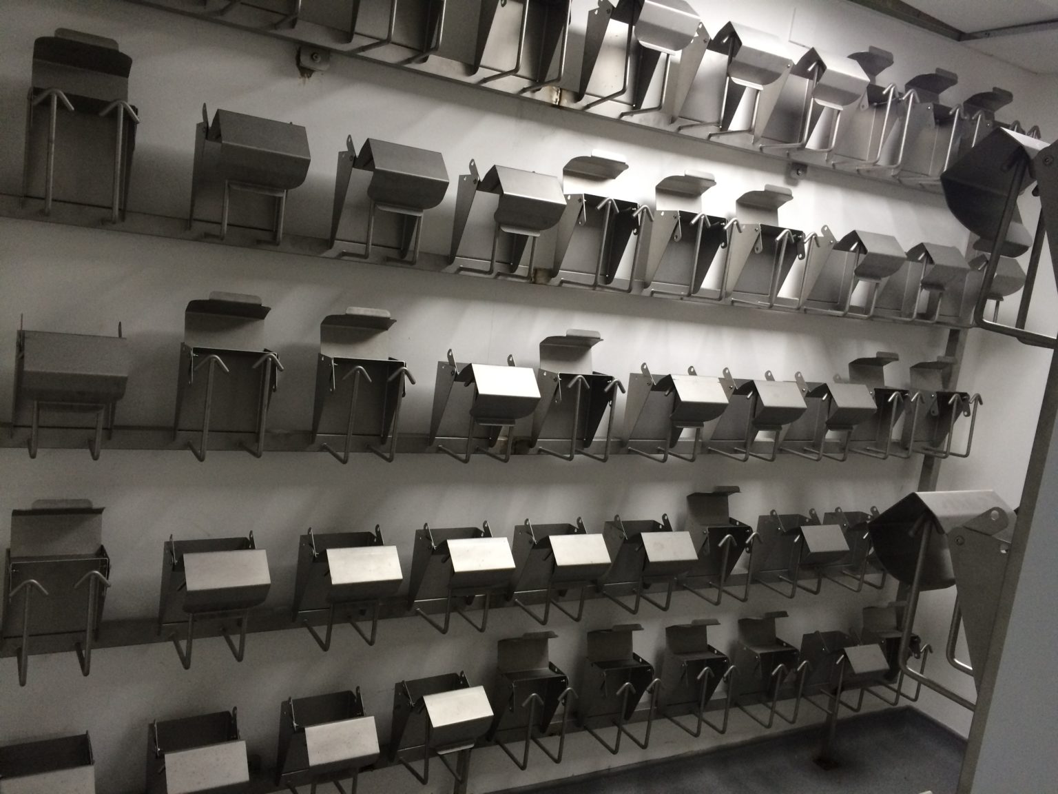 LS Engineering - Stainless Lockable Shoe Rack For Hygiene Conscious ...